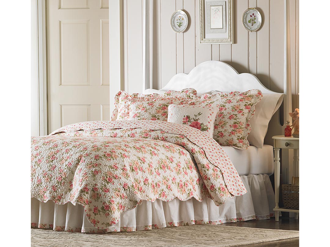 MaryJane's Home Sweet Roses Quilt